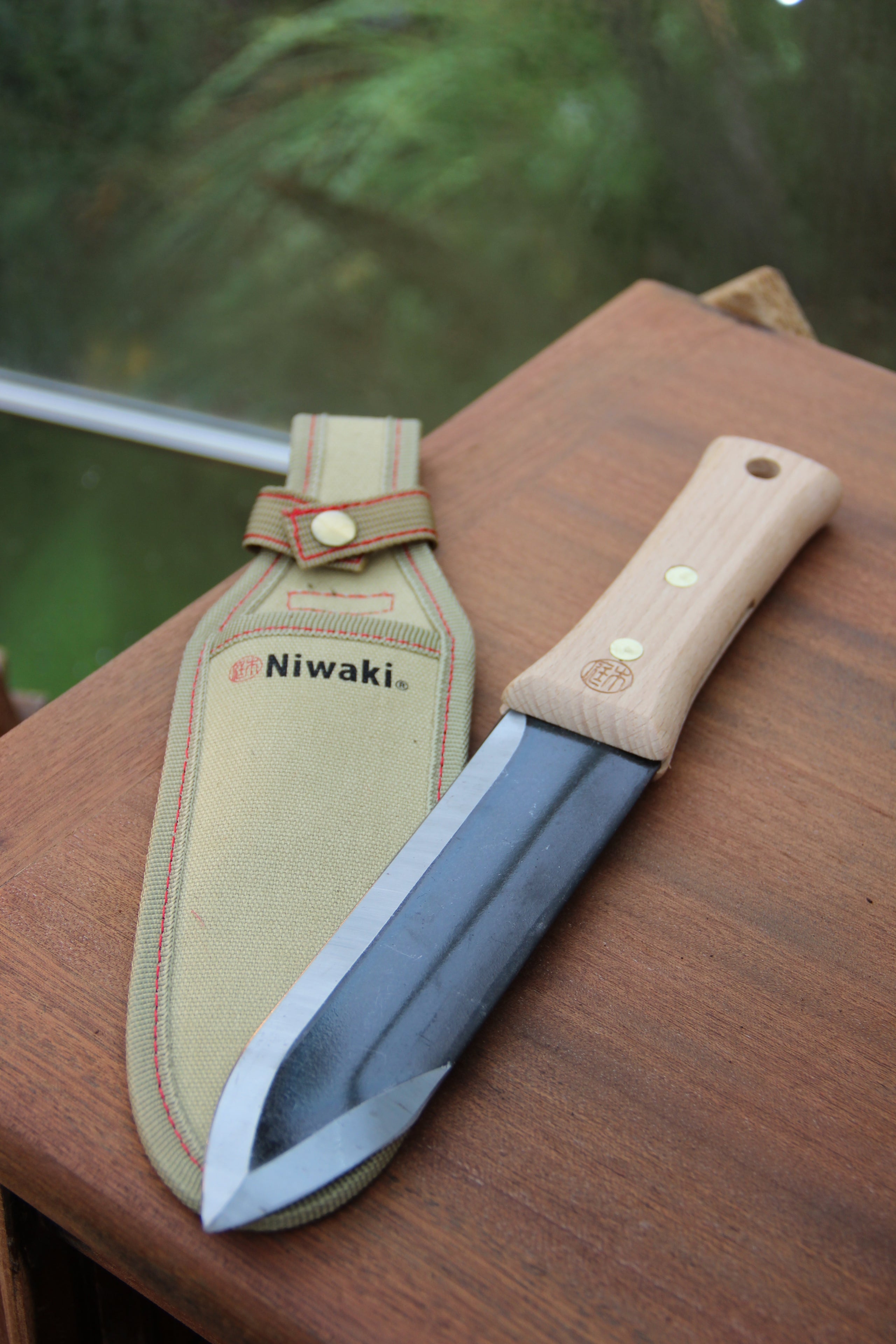 Niwaki Hori Hori | Walworth Garden Plant Centre